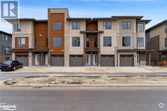 Apartments, Condos and Houses for Rent in Collingwood, ON - 119 Rentals ...