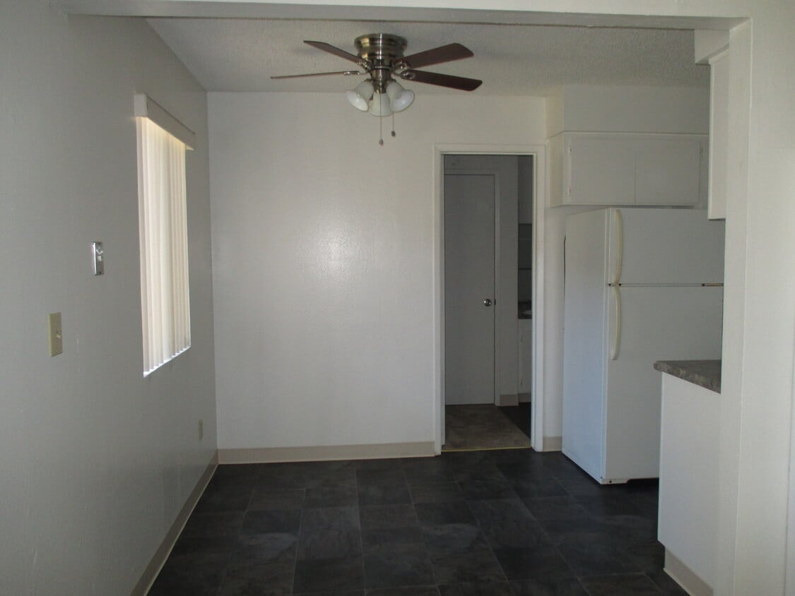 Sierra Glen - 1801 Coffee Rd Modesto, CA 95355 | Apartments.com