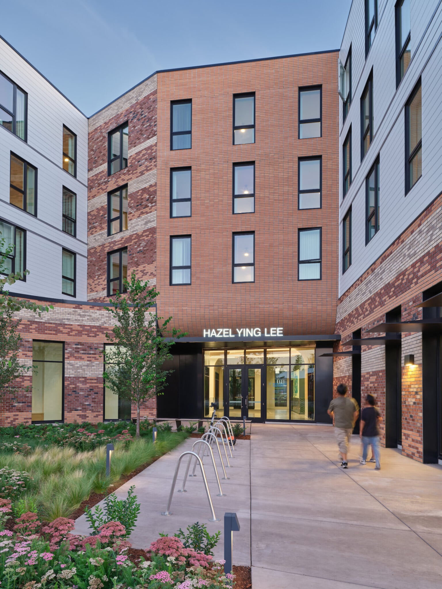 Hazel Ying Lee Apartments - 3000 Se Powell Blvd Portland, OR 97202 ...