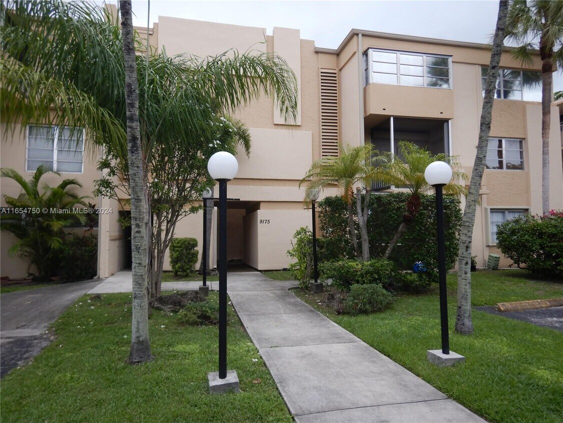 9175 SW 77th Ave Unit 301, Miami, FL 33156 - Condo for Rent in Miami ...