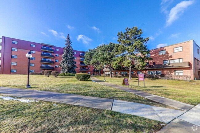 Kingsview Village-The Westway Apartments for Rent - Toronto, ON - 22 ...