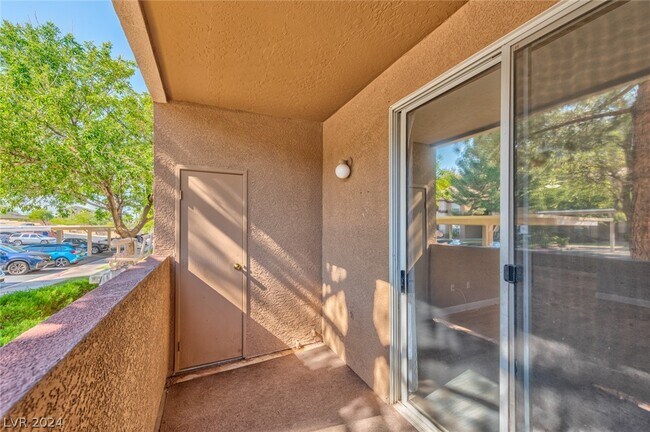 231 W Horizon Ridge Pkwy Henderson, NV 89012 - Alquileres en Henderson ...