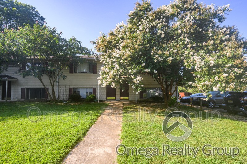 208 Rolling Mill St Unit 1, Helena, AL 35080 - Condo for Rent in Helena ...
