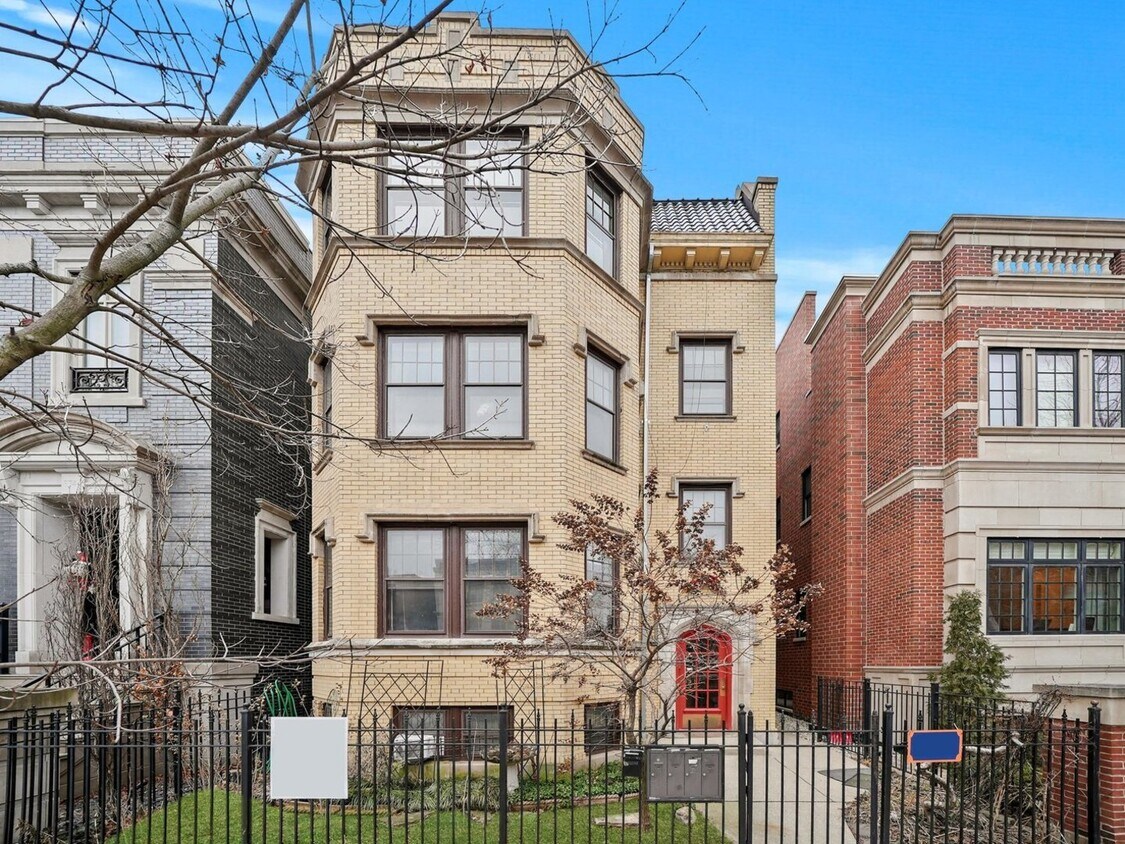 3746 N Wayne Ave, Chicago, IL 60613 - House Rental in Chicago, IL ...