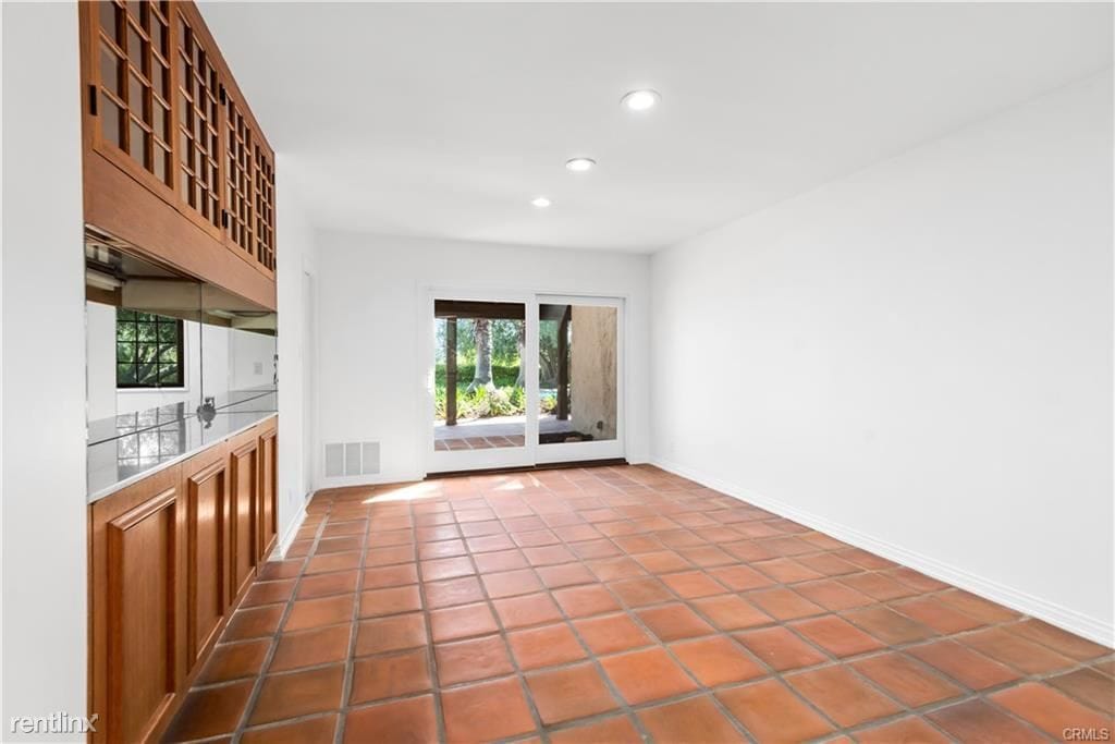 5350 Round Meadow Rd, Hidden Hills, CA 91302 - House Rental in Hidden ...