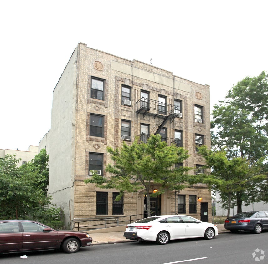 408 Howard Ave, Brooklyn, NY 11233 - 408 Howard Ave Brooklyn, NY 11233 ...