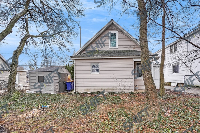 851 9th St NW, Grand Rapids, MI 49504 - House Rental in Grand Rapids ...