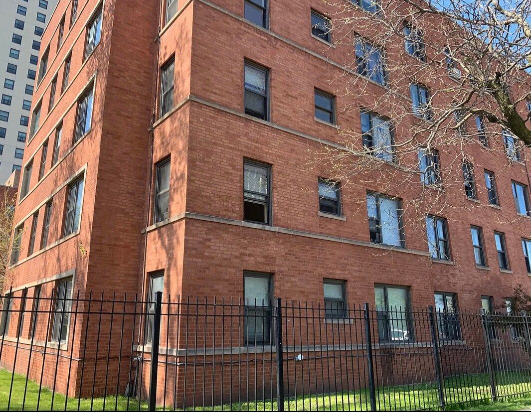 7363 S South Shore Dr Unit 206, Chicago, IL 60649 - Condo for Rent in ...