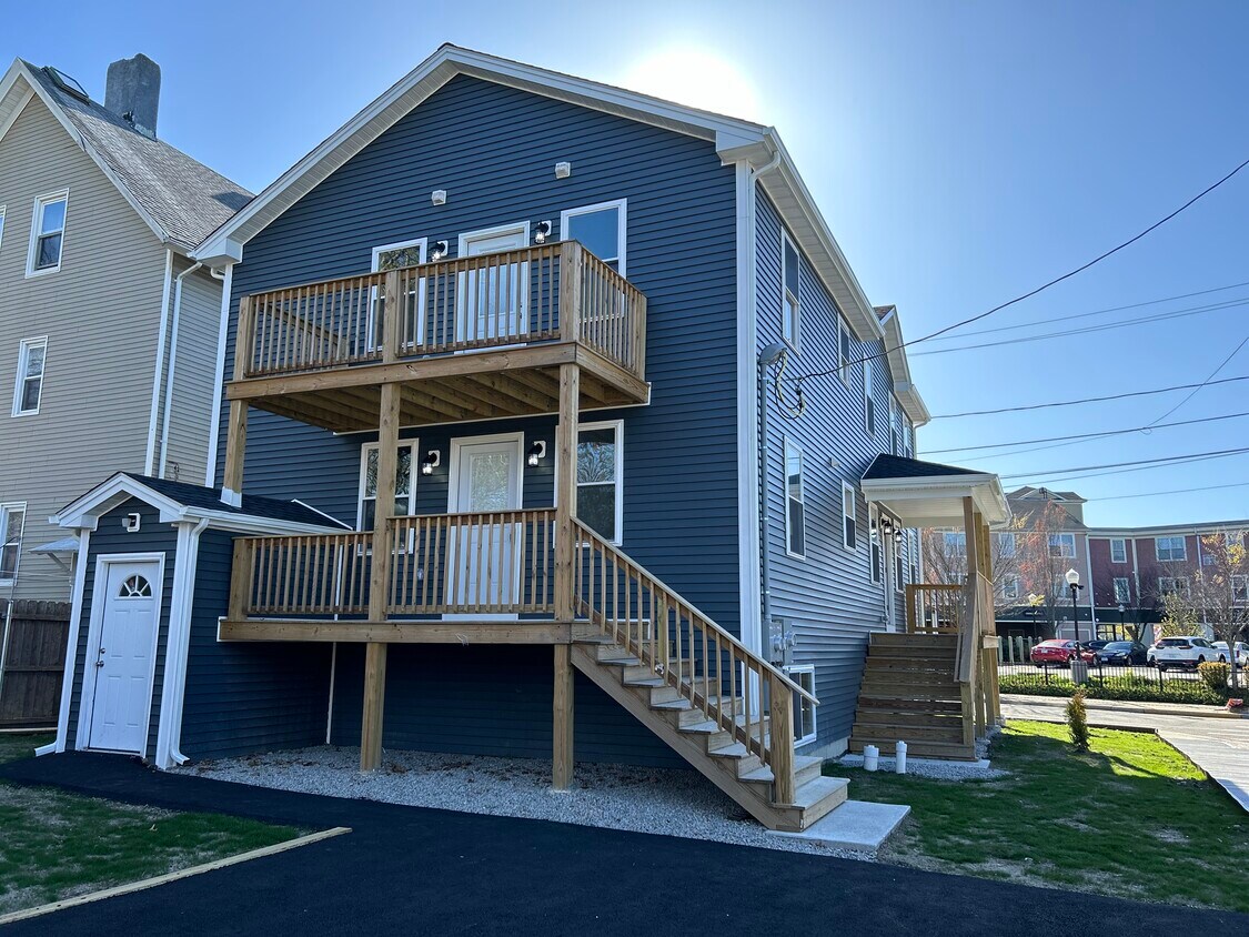472 Friendship St Unit Shared Room in Apt B, Providence, RI 02907 ...