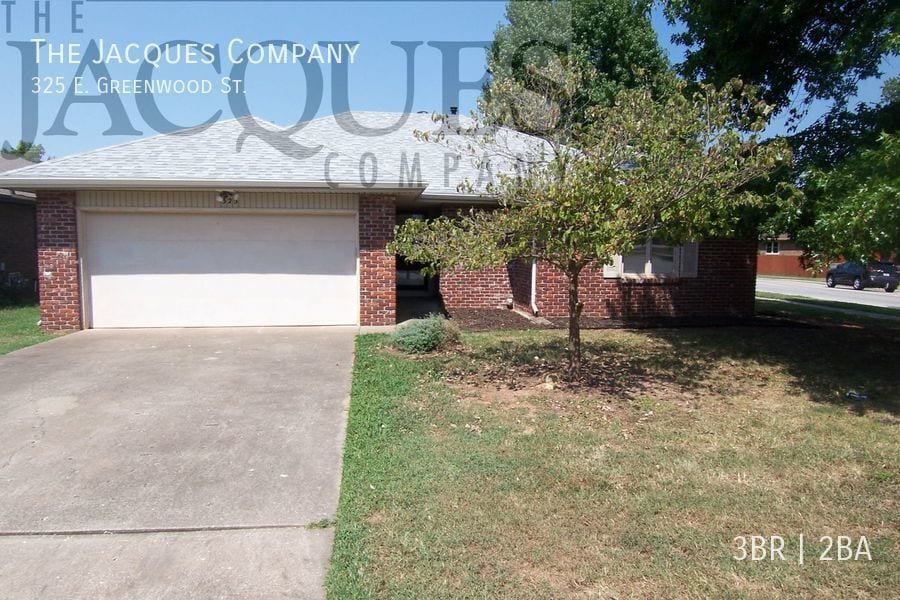 325 E Greenwood St, Springfield, MO 65807 - House Rental in Springfield ...
