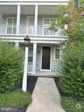 Walden Apartments For Rent With A Swimming Pool Mechanicsburg Pa 3