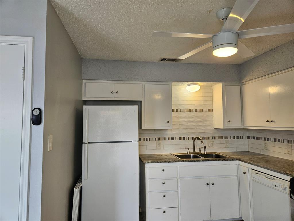 105 E Boyce St, Manor, TX 78653 - Townhome Rentals in Manor TX ...