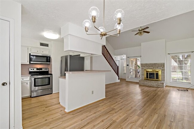 1218 Chelsea Ln, Pearland, TX 77581 - House Rental in Pearland, TX ...