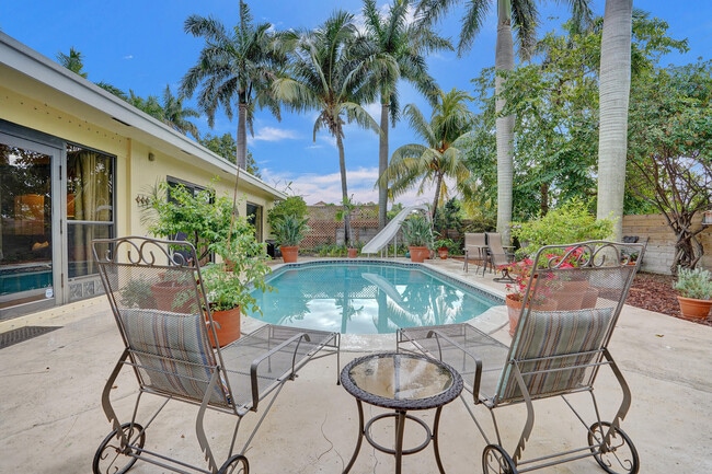 Apartments For Rent Near Florida Atlantic University FAU Boca Raton ...