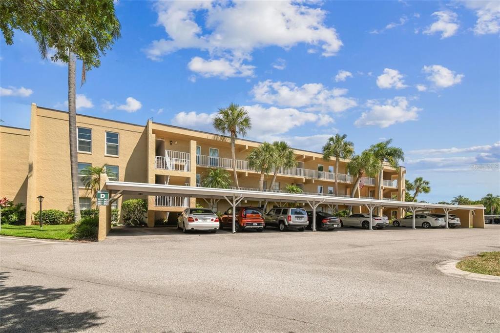225 Country Club Dr Unit D140, Largo, FL 33771 - Condo for Rent in ...