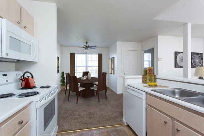 Westview Commons Apartment Homes - Apartments in Rochester, NY ...