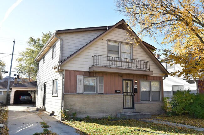 4507 W Villard Ave Unit Upper, Milwaukee, WI 53218 - 4507 W Villard Ave ...