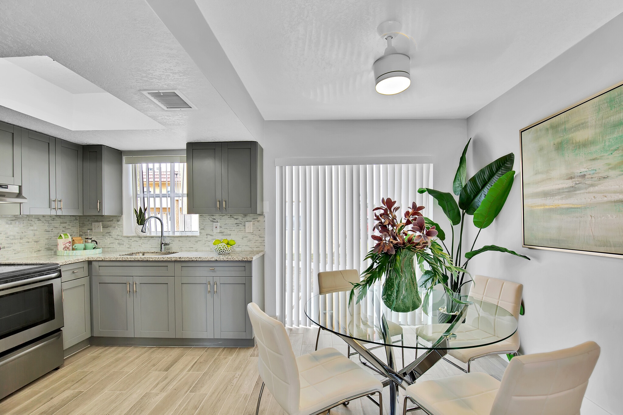 New Colony Homes 5314 Nw 27th St Lauderhill Fl 33313 Apartments