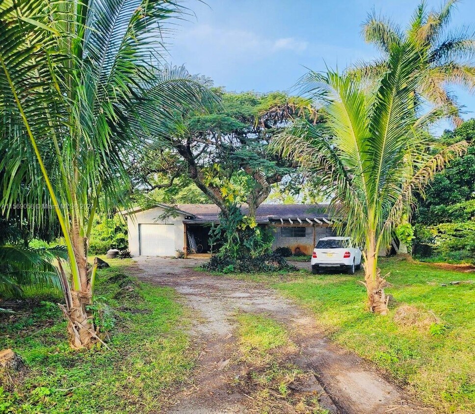 12900 SW 202Nd Ave, Miami, FL 33196 - House Rental in Miami, FL ...