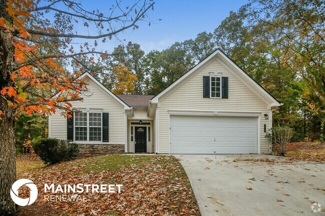 The Bluffs at Anneewakee Trails Houses under $1,000 - Douglasville, GA