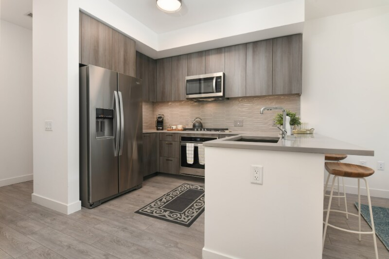835 W Madison St, Chicago, IL 60607 | Apartments.com