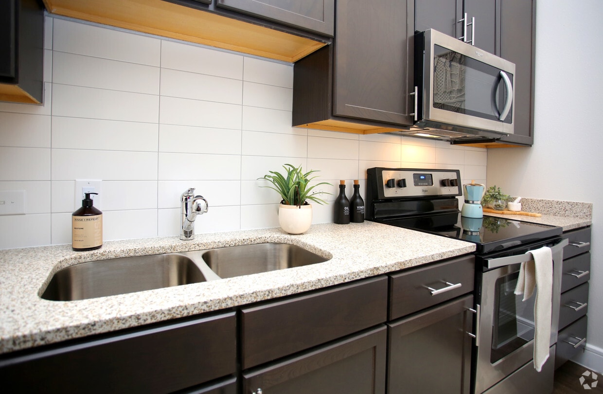 FLORA Apartments - Austin, TX | Apartments.com