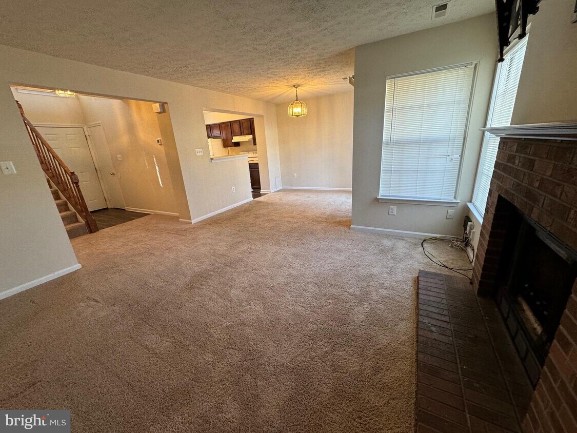 11135 Stalbridge Ct, Fredericksburg, VA 22407 - Townhome Rentals in ...