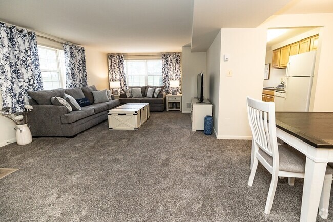 Perry Hall Apartments for Rent with Hardwood Floors - Nottingham, MD ...