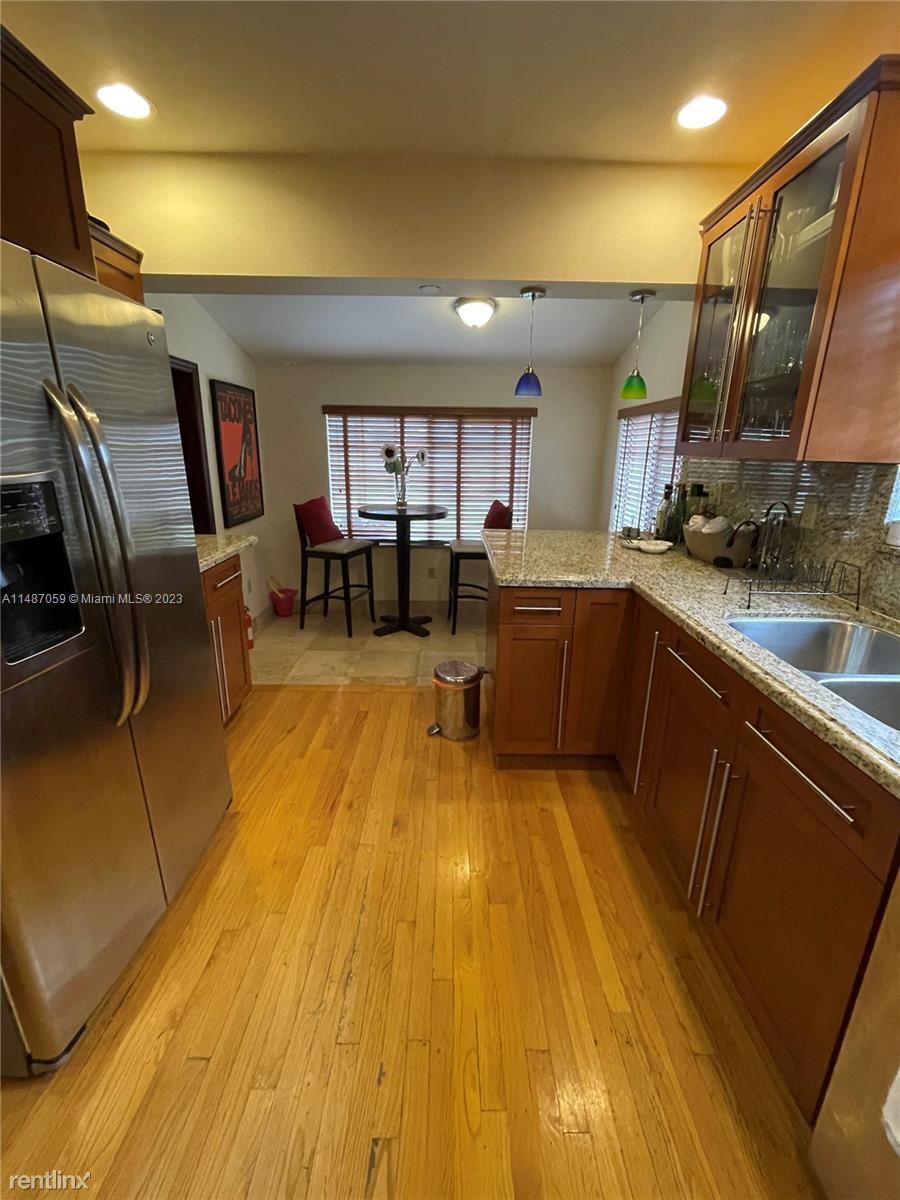 246 Ne 82nd St, Miami, FL 33138 - House Rental in Miami, FL ...