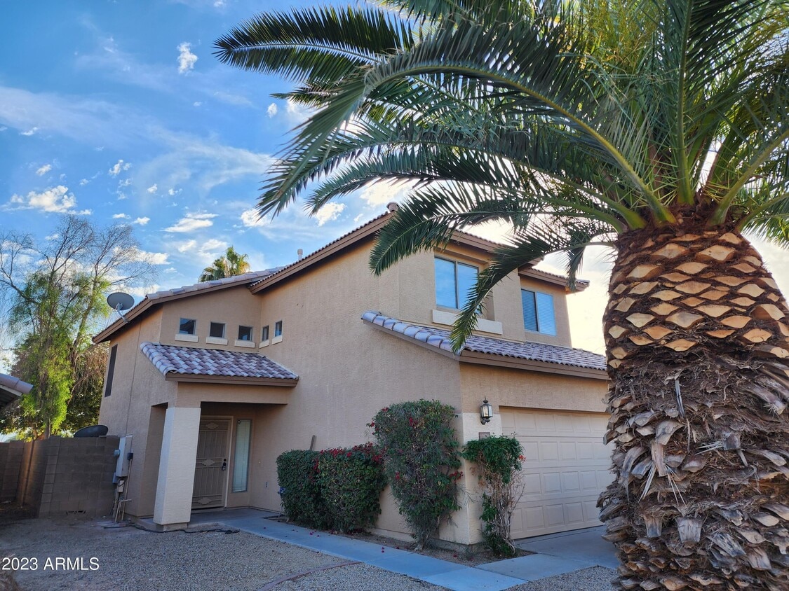 10879 W Alvarado Rd, Avondale, AZ 85392 - House Rental in Avondale, AZ | Apartments.com