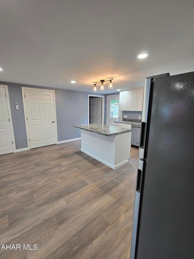 1654 Quaker Valley Rd, New Paris, PA 15554 - Townhome Rentals in New ...