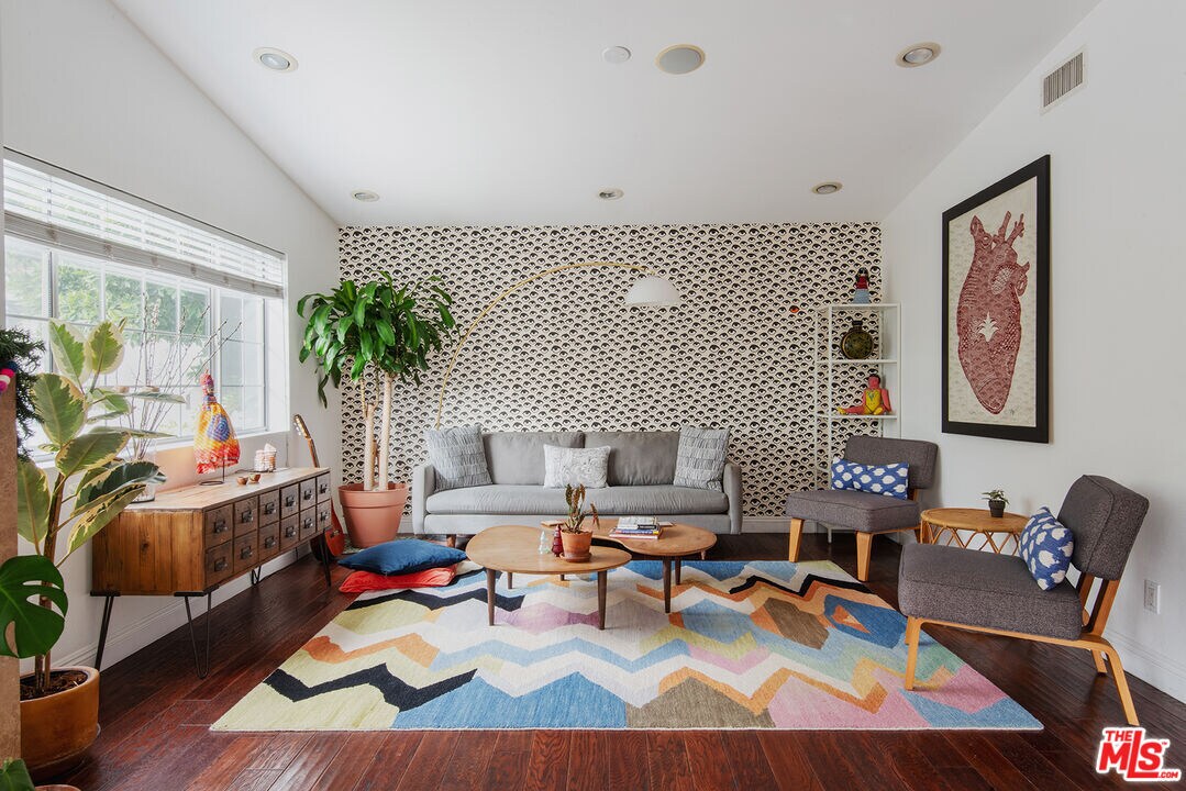 2007 Baxter St, Los Angeles, CA 90039 - House Rental in Los Angeles, CA ...