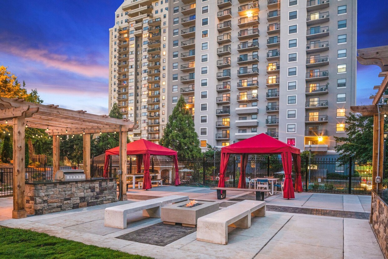 The Eva Rentals in Sandy Springs at 789 Hammond Dr Sandy Springs, GA ...