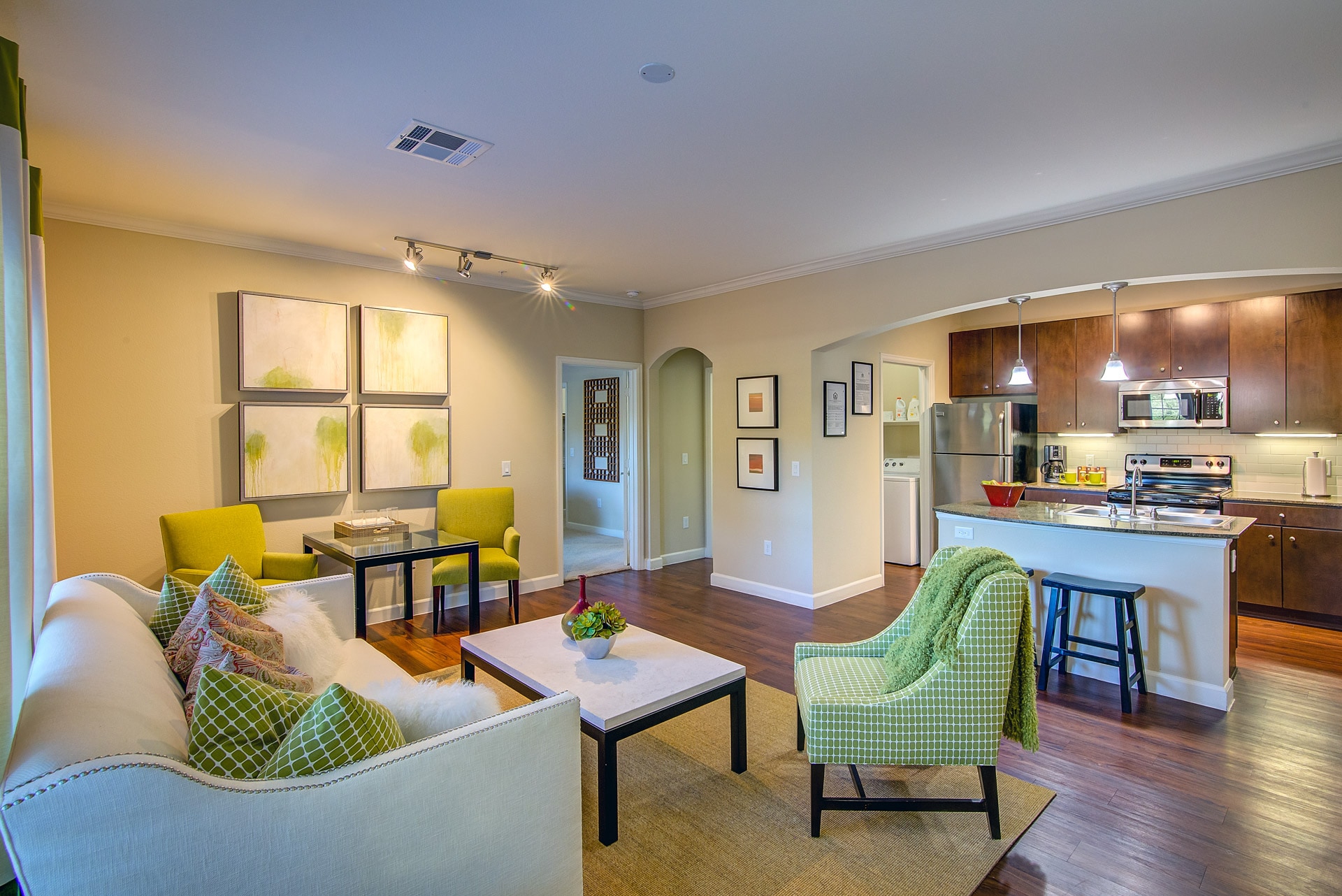 The Retreat at Conroe - 2951 - 336 N Loop W Conroe, TX 77304 ...