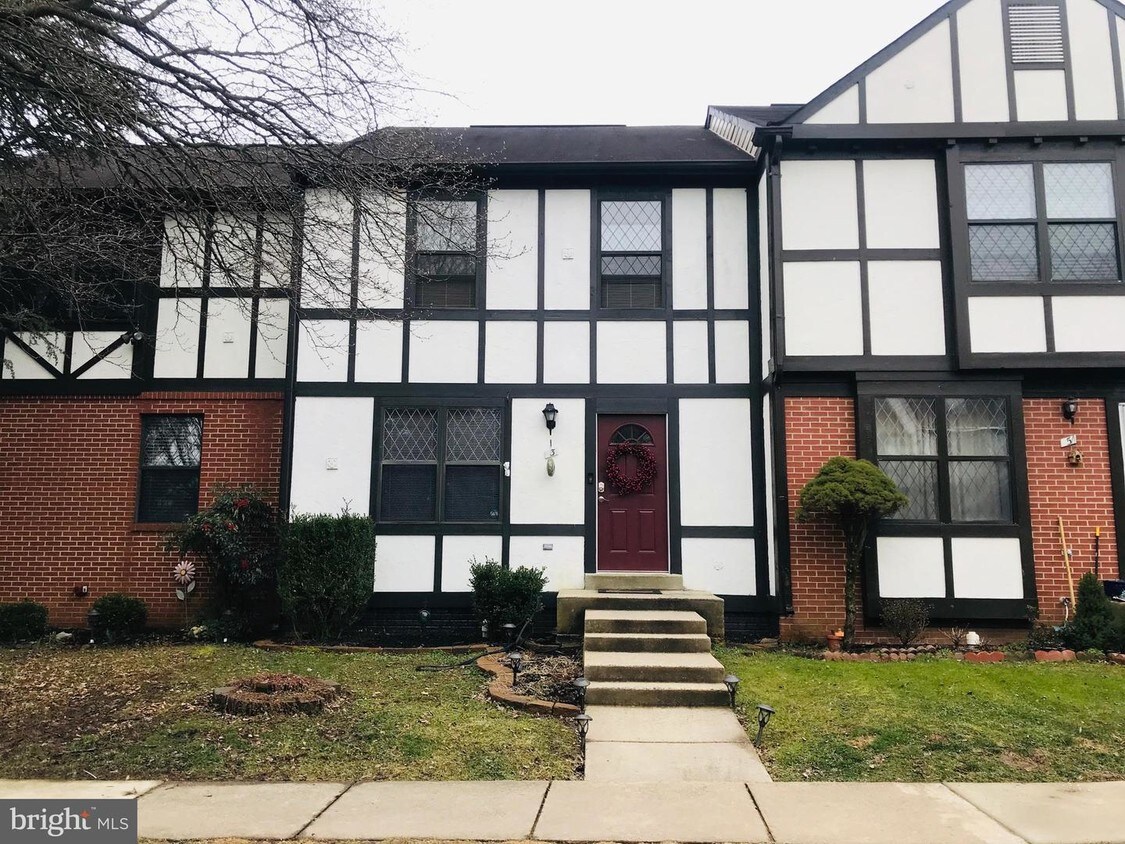 3 Millard Ct, Sterling, VA 20165 - Townhome Rentals in Sterling VA ...