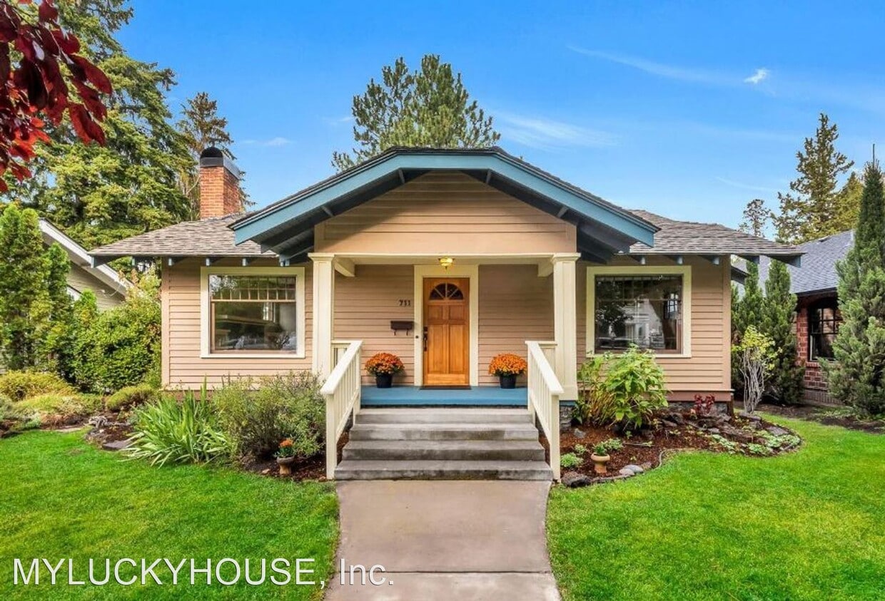711 NW Broadway St, Bend, OR 97703 - House Rental in Bend, OR | Apartments.com