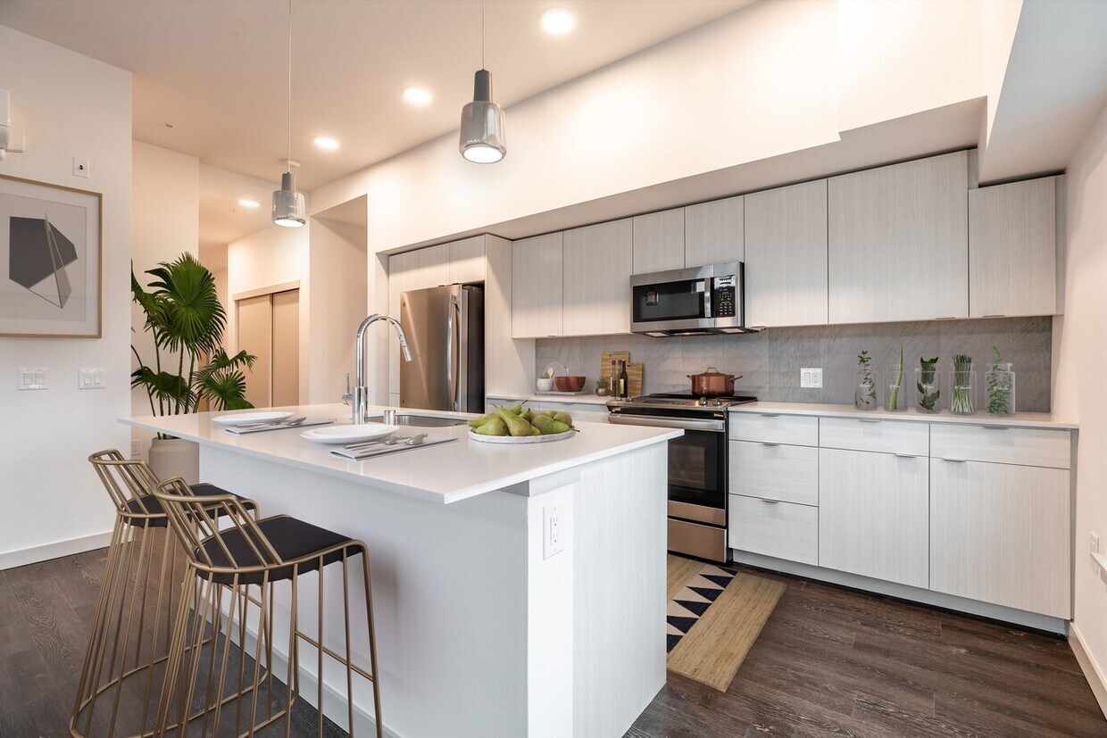 Centerline Apartments - 1420 NE 65th St Seattle, WA | Apartments.com