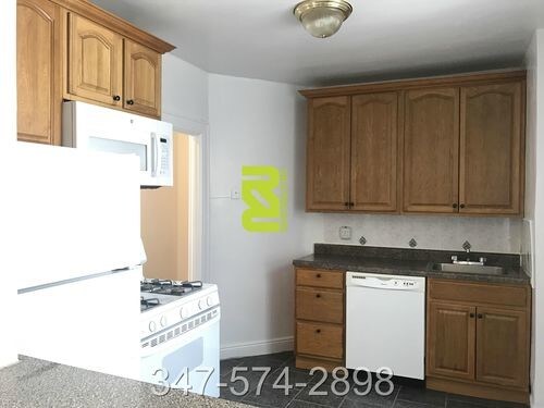 7306 Colonial Rd Unit 2FL, Brooklyn, NY 11209 - Room for Rent in ...