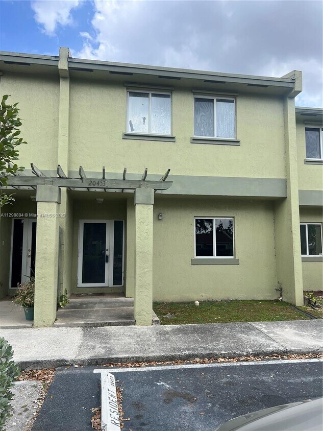 20453 NW 15th Ave, Miami, FL 33169 - Townhome Rentals in Miami FL ...