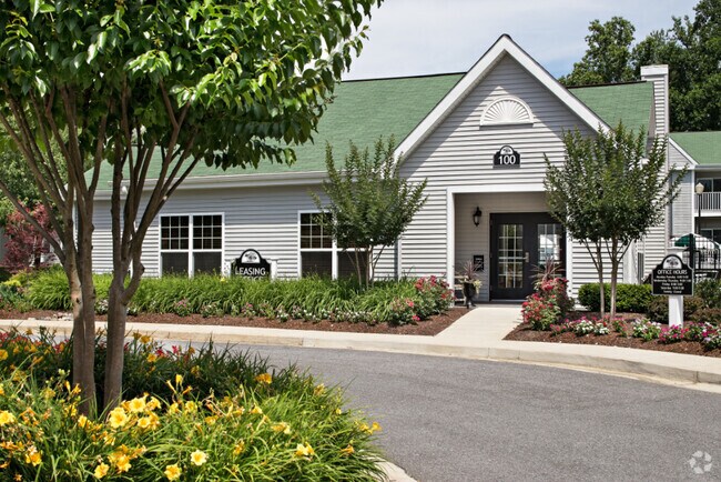 Oak Tree Landing Apartments for Rent - Prince Frederick, MD ...