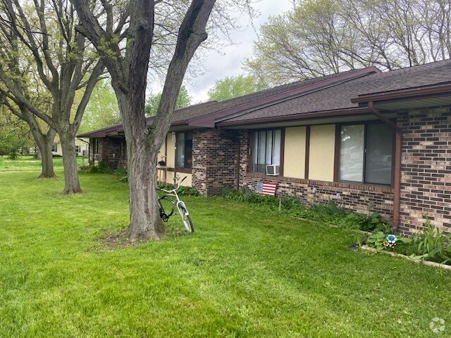 Apartments for Rent with a Balcony in Melvin MI