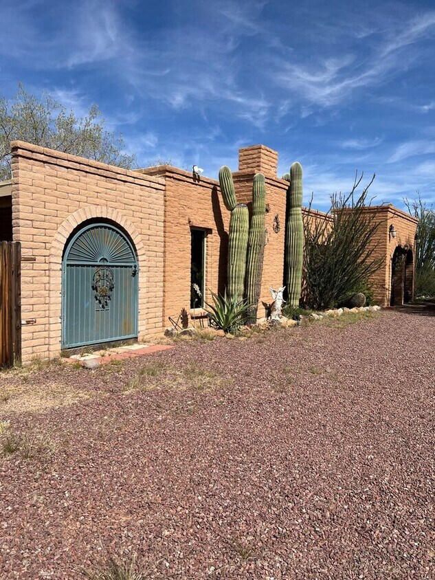 4401 N Sanders Rd, Tucson, AZ 85743 - House Rental in Tucson, AZ ...