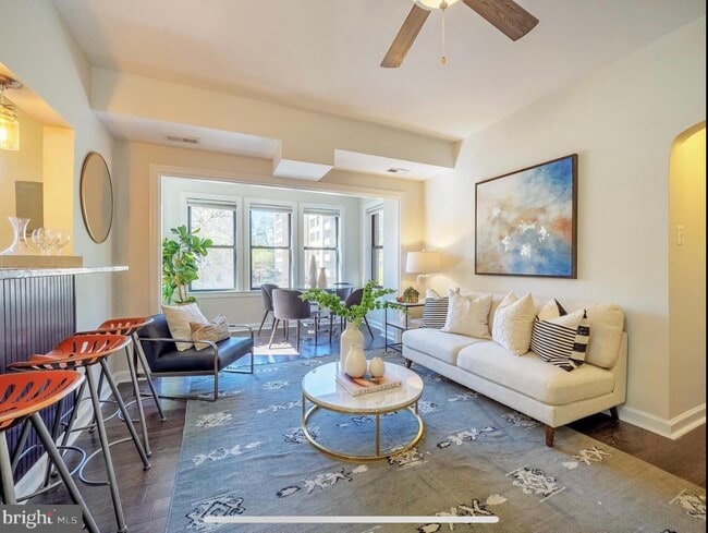 3900 14th St NW Unit 202, Washington, DC 20011 - Condo for Rent in ...