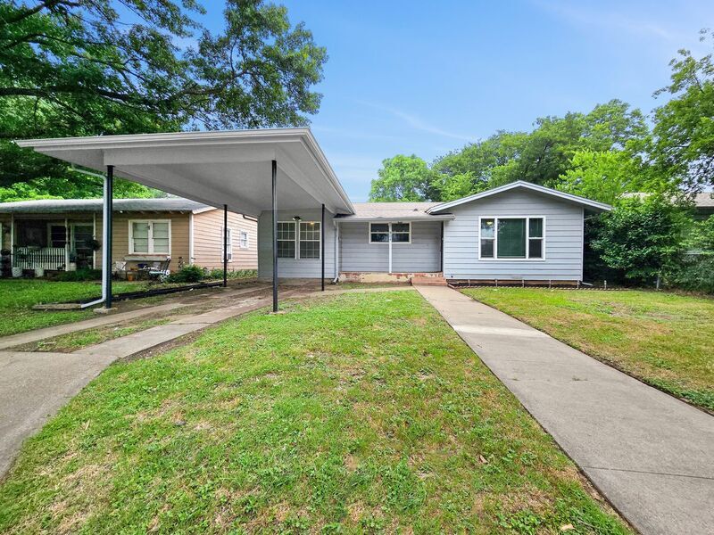 904 Bales St, Cleburne, TX 76033 - House Rental in Cleburne, TX ...