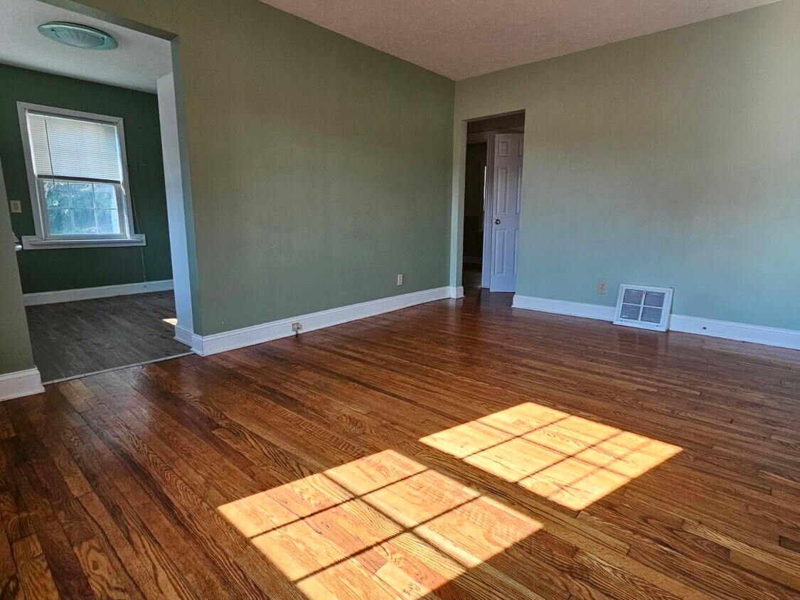 428 Allenford St, Akron, OH 44314 - House Rental in Akron, OH ...