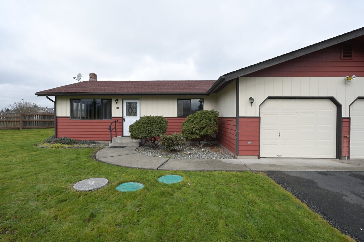 21 Anchor Cove Ln, Sequim, WA 98382 - Room for Rent in Sequim, WA ...