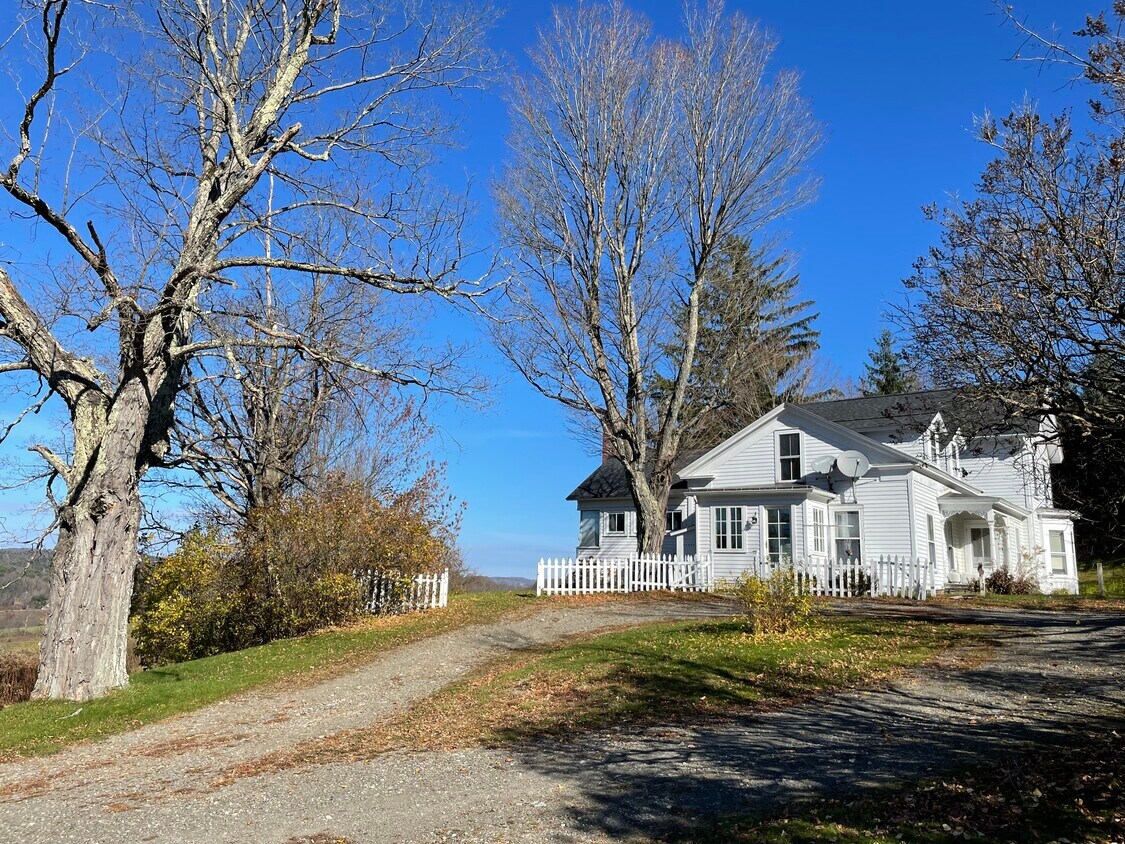 465 Co Hwy 52, Middlefield, NY 13326 - House Rental in Middlefield, NY ...