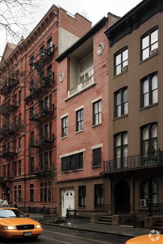 52 W Ninth St, New York, NY 10011 - 52 W Ninth St New York, NY 10011 ...