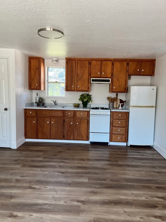 1500 N Johnson Rd Unit B, Turlock, CA 95380 - 1500 N Johnson Rd Turlock ...