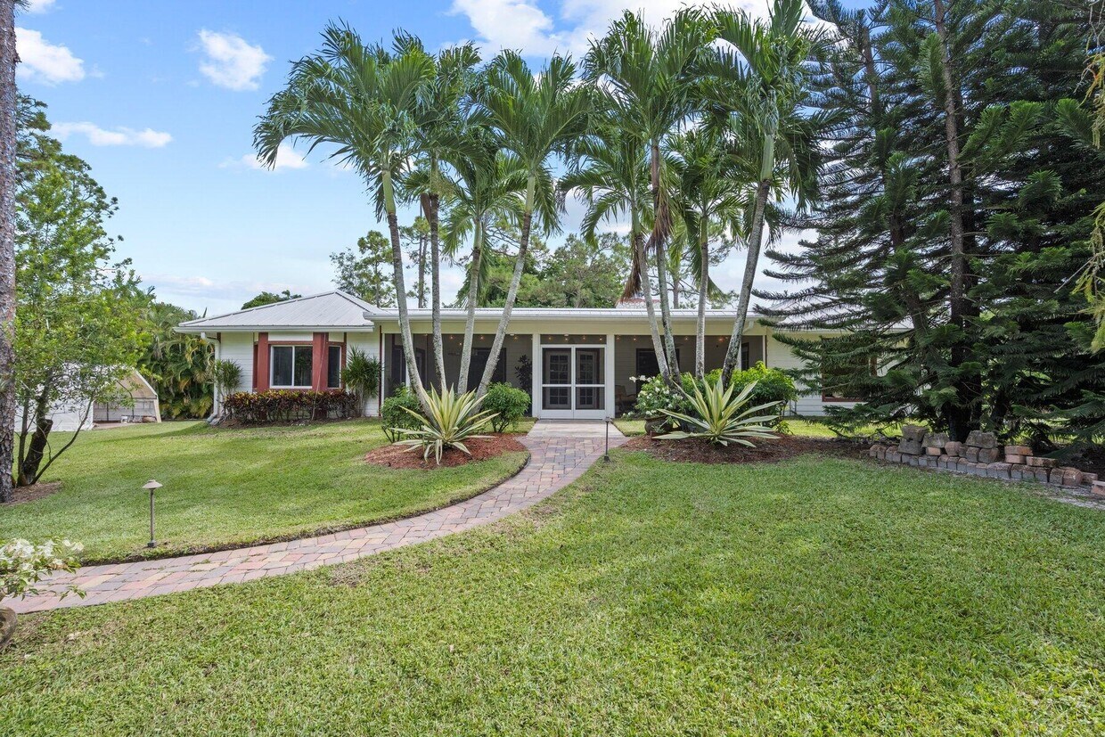 11352 Hawk Hollow, Lake Worth Beach, FL 33449 - House Rental in Lake ...